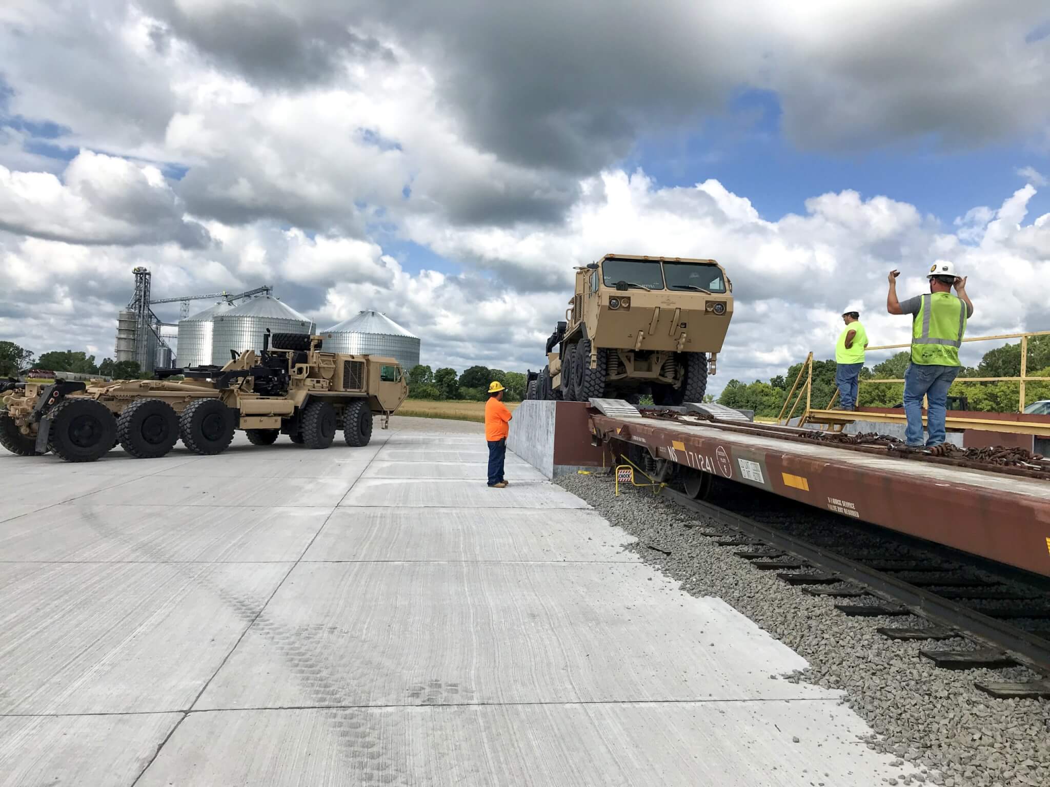 Oshkosh Transload Terminal - Watco